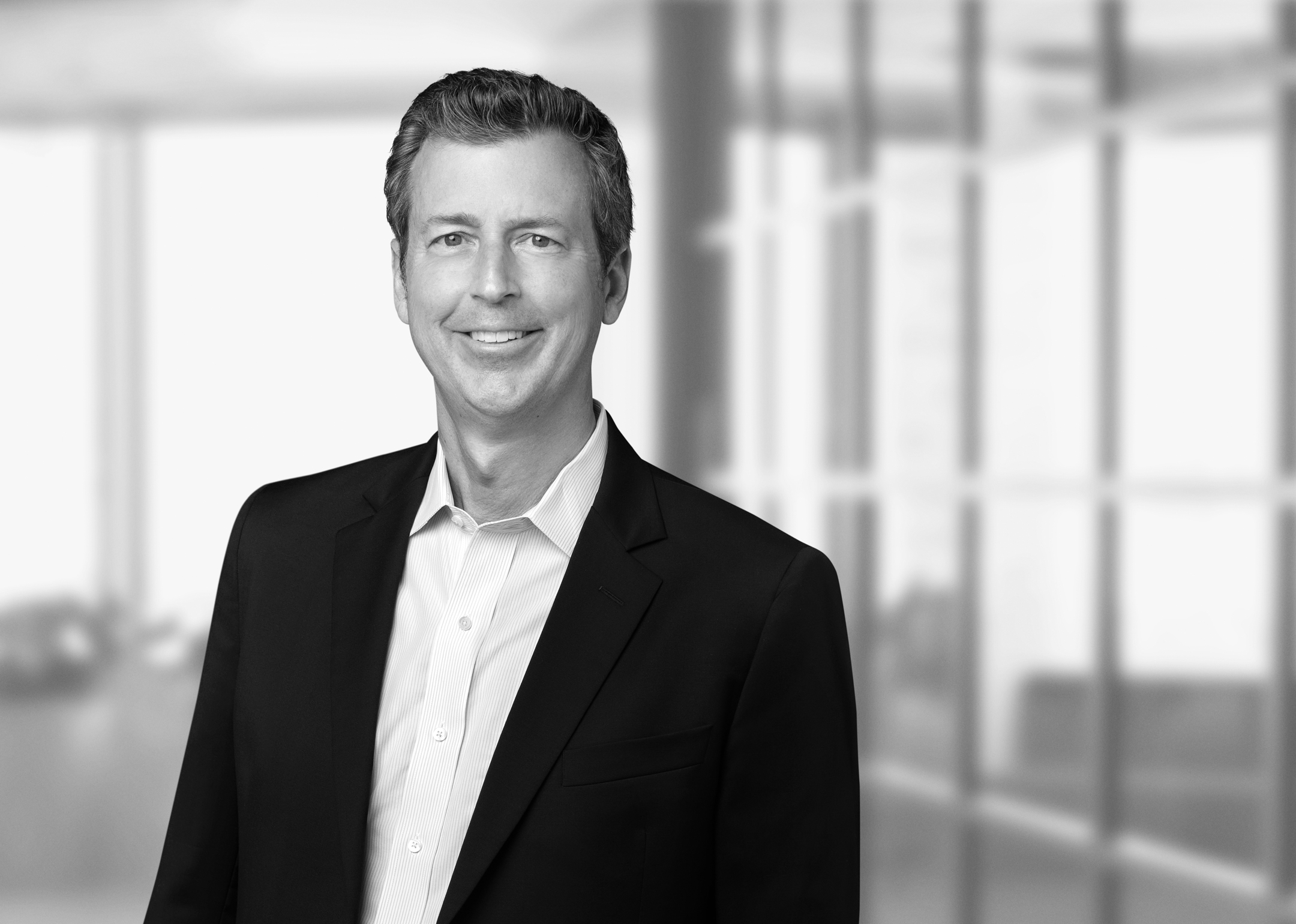 Andrew Oelz | Akin Gump Strauss Hauer & Feld LLP