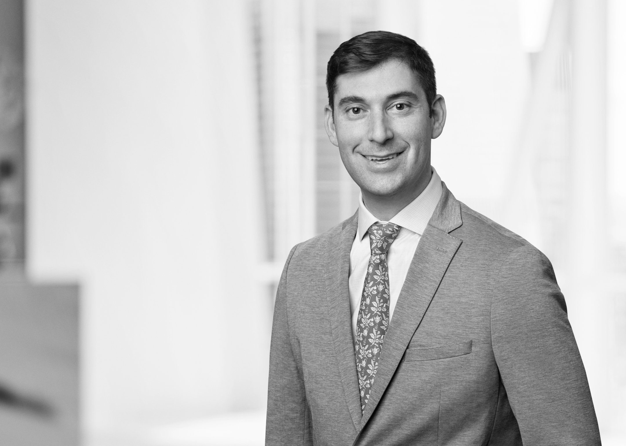 Aaron S. Farovitch | Akin Gump Strauss Hauer & Feld LLP
